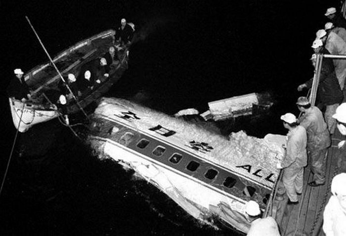 Boeing 727-100 | Bureau of Aircraft Accidents Archives