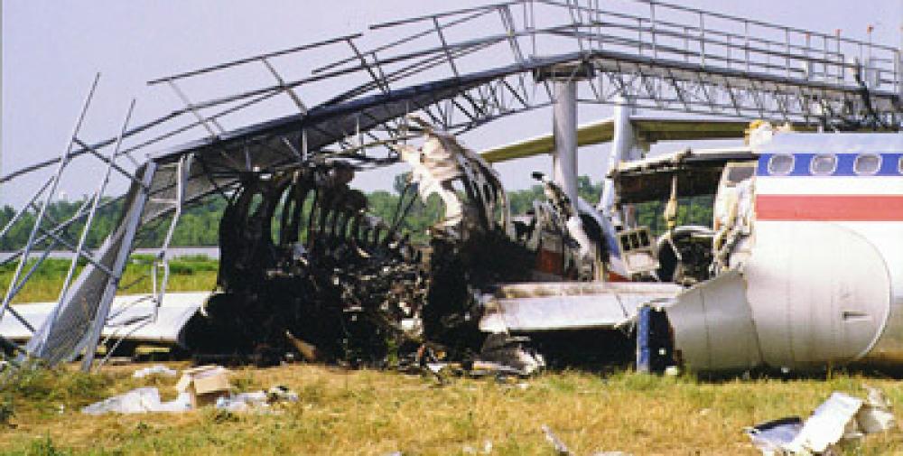 Crash of a McDonnell Douglas MD-82 in Little Rock: 11 killed | Bureau ...
